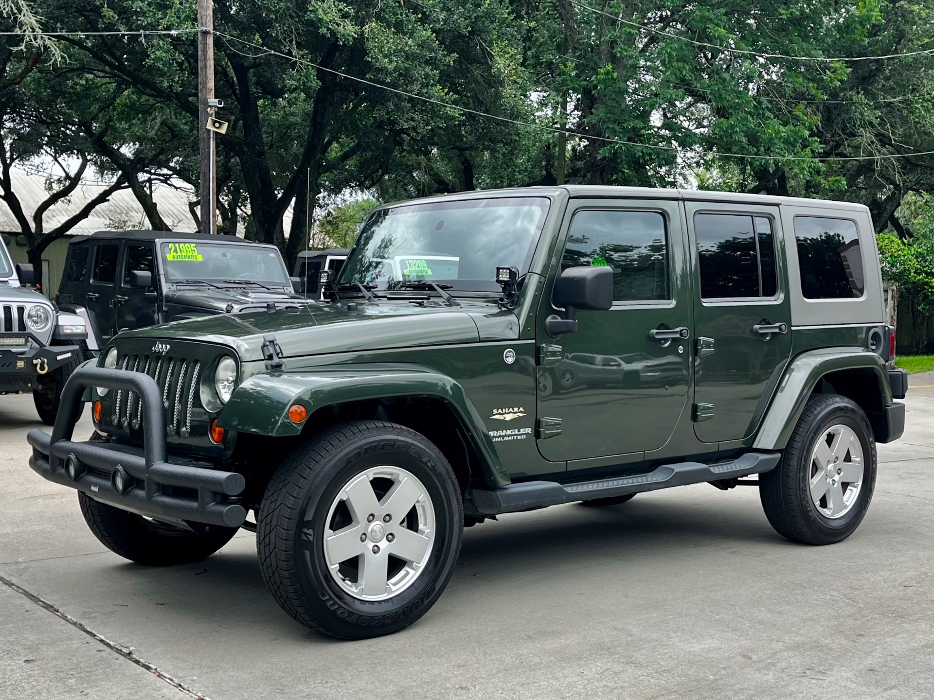 Used 2008 Jeep Wrangler Unlimited Sahara For Sale ($15,995) | Select ...
